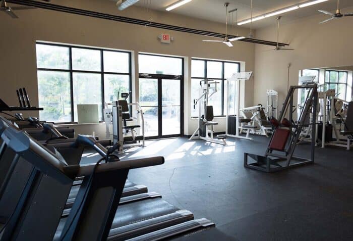 SHAPE FITNESS | 24 HR